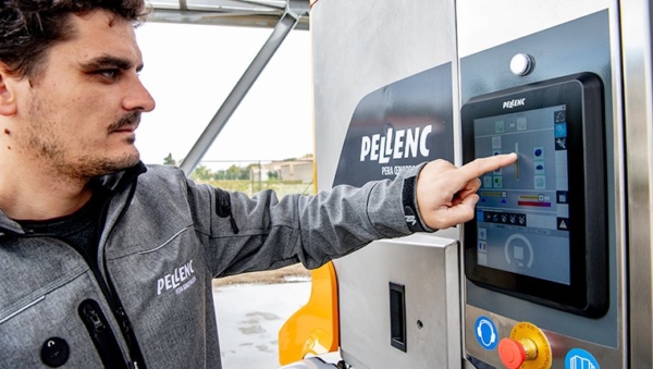 Optical Sorter - Selectiv' Vision 3- For exceptional wine grape sorting